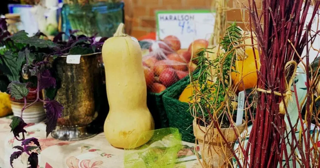 Indoor Winter Farmers Market | Crawford Hall - Graham Park | Rochester ...