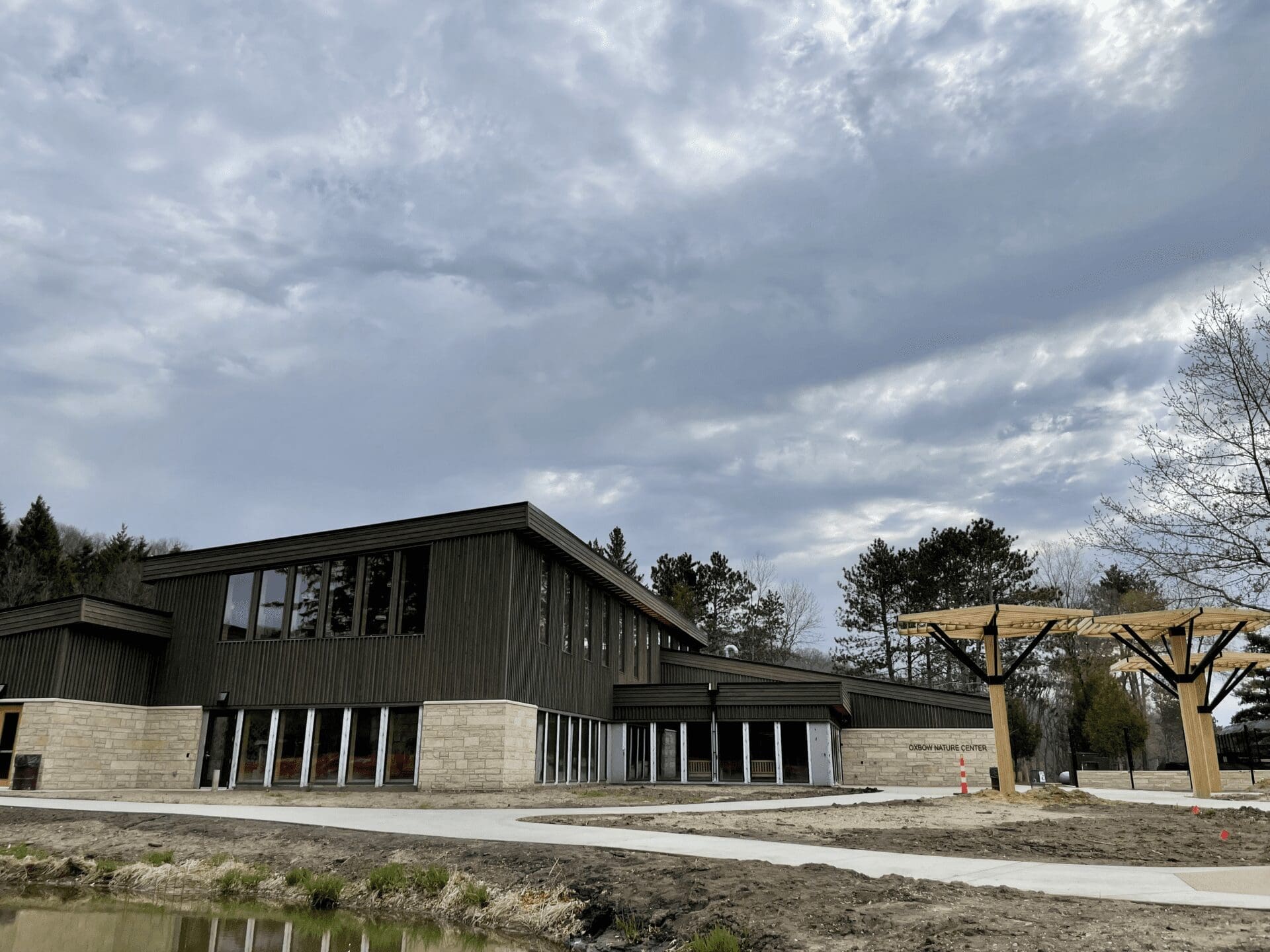 Enjoy the Nature Center at Oxbow Park & Zollman Zoo