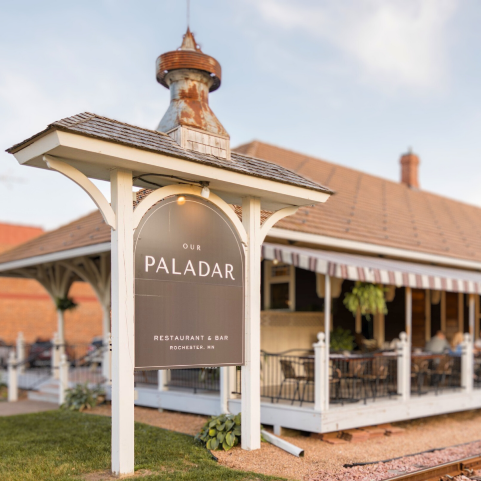 Rochester MN Guide to Patios and Outdoor Dining
