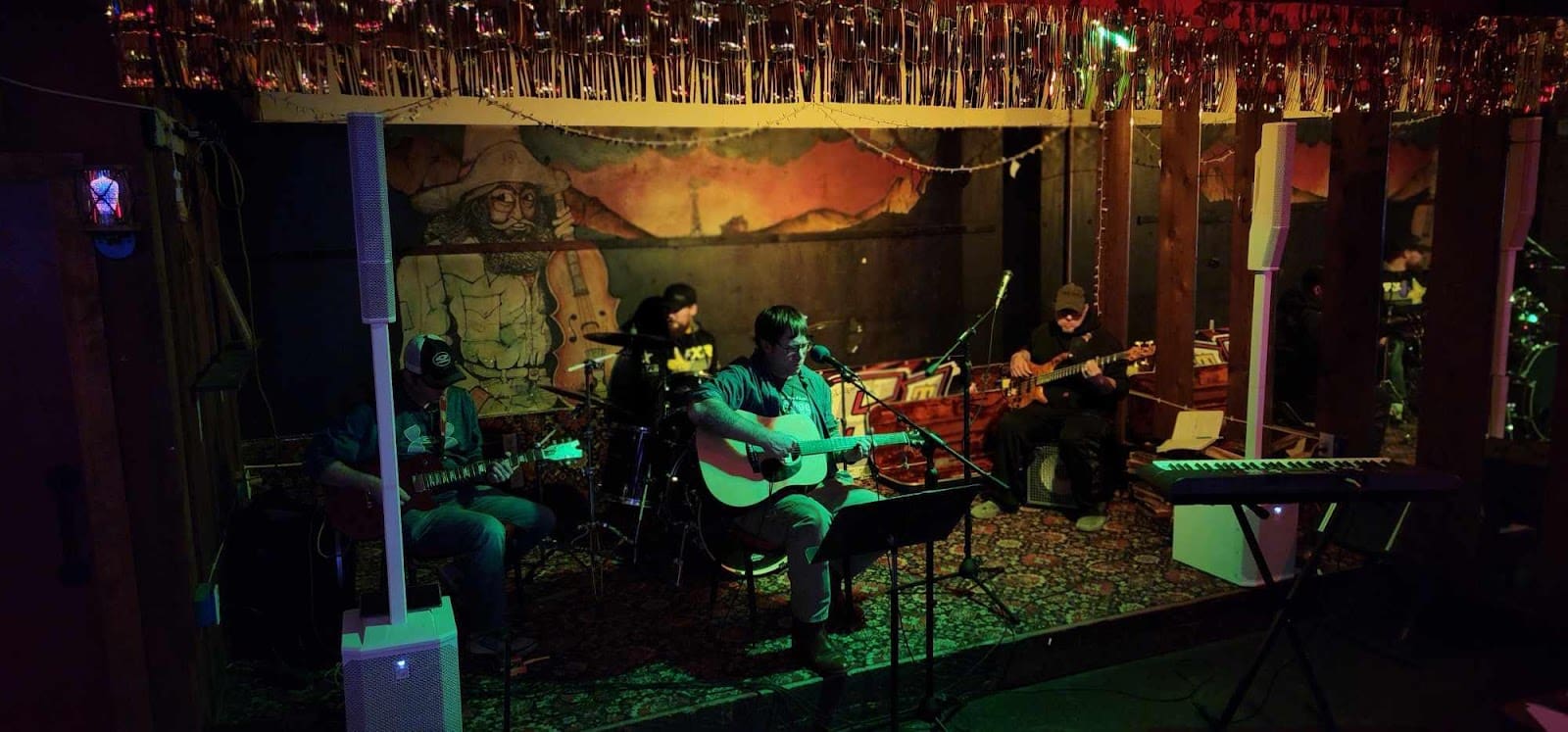 7 Rochester Area Open Mics for Music and Comedy