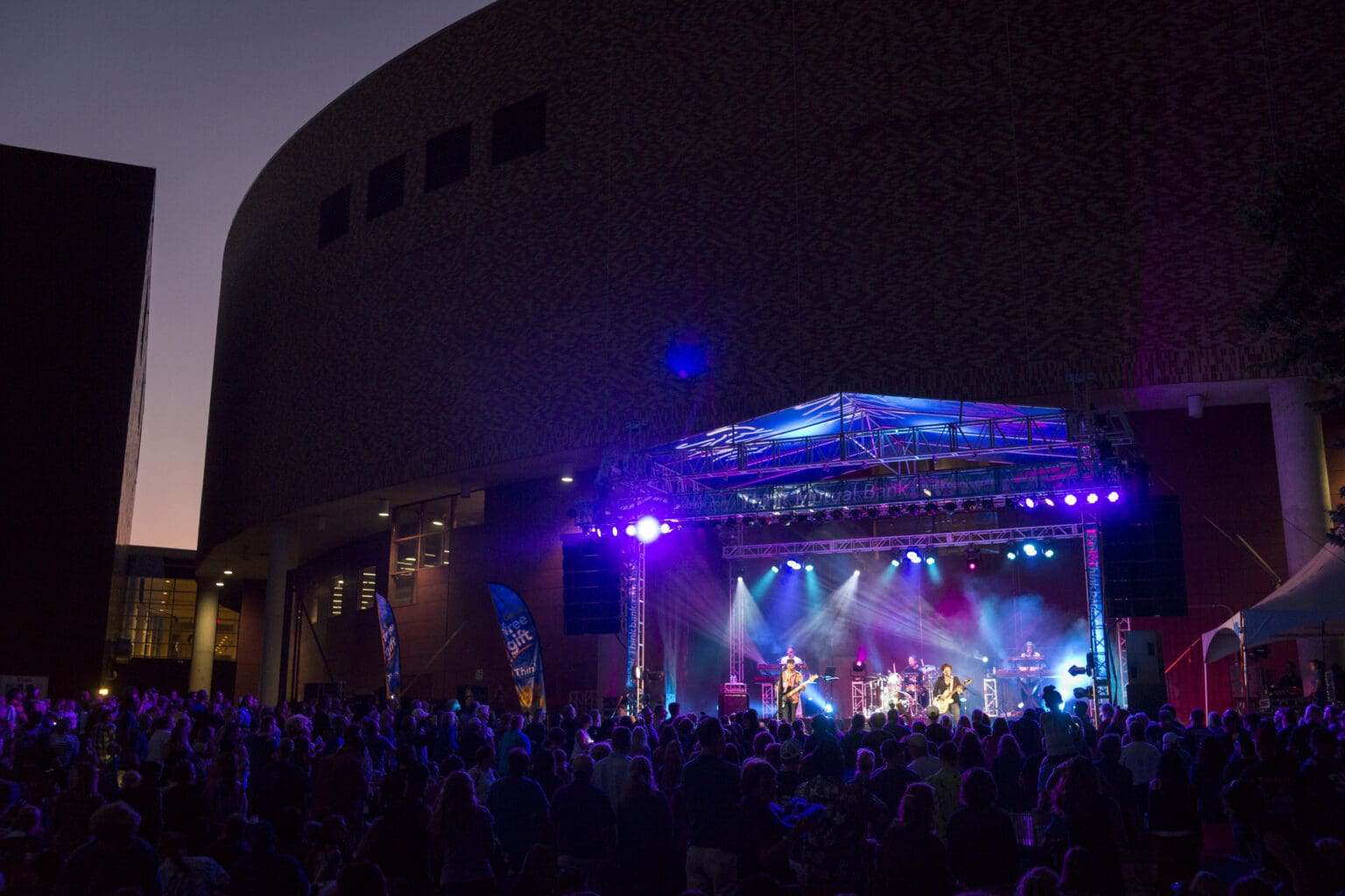 2025 Riverside Music Series Acts Announced!