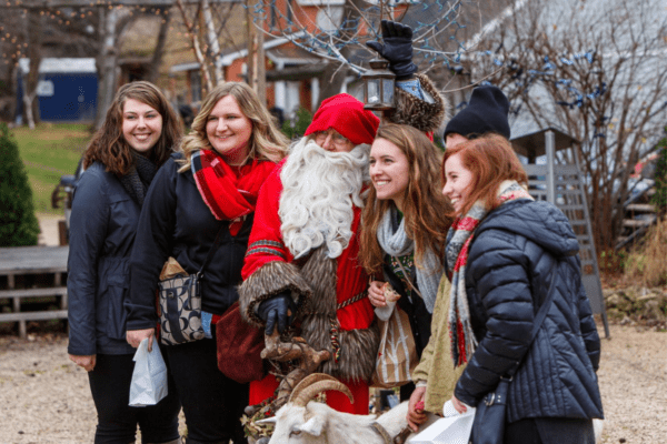 7 Can't-Miss Christmas Towns in the Rochester MN Area